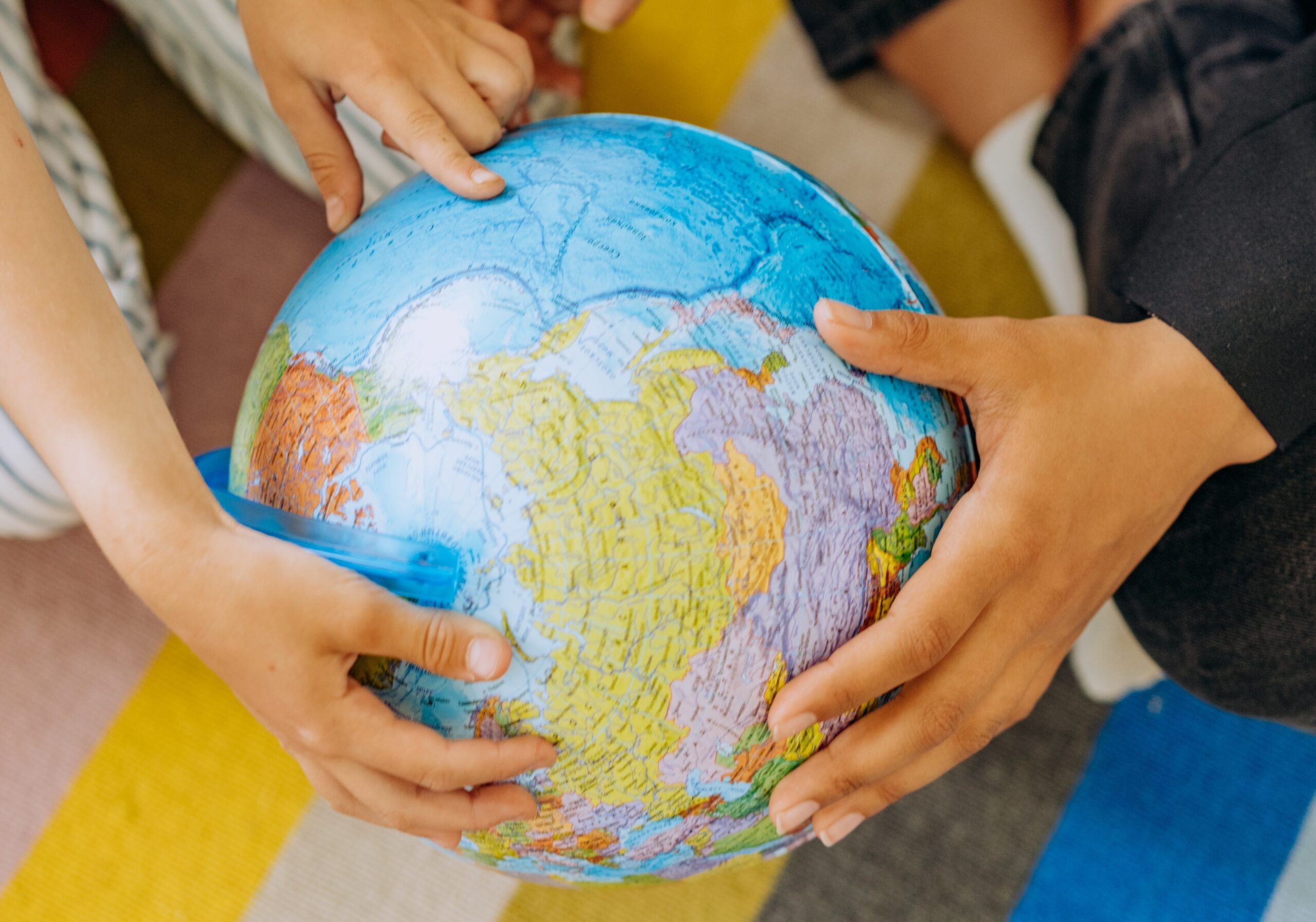 英語をネイティブの発音で話せるようになるには？練習法やコツも！ | 英語絵本で英語の読み書きが身に付く英語教材/ジョリーフォニックス